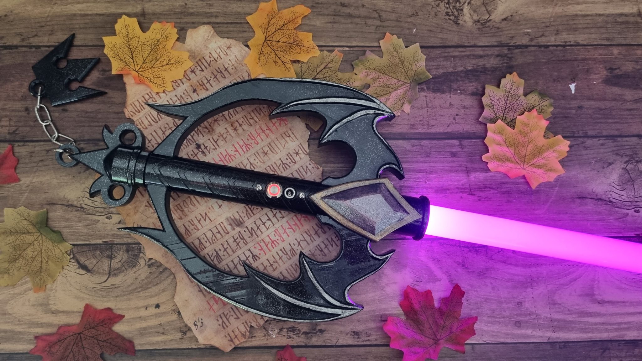 Oblivion Keyblade Lightsaber - Tethan Props