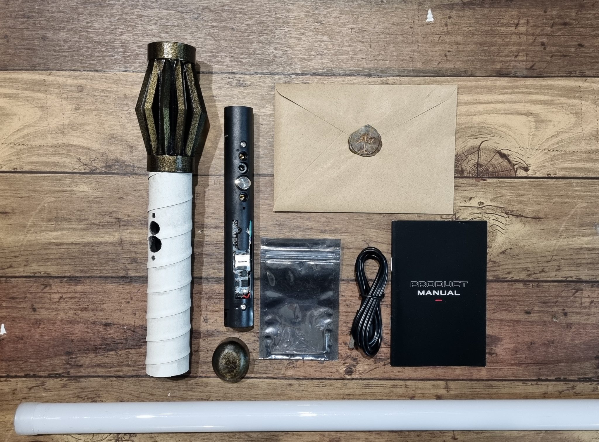 Kenpachi Lightsaber - Tethan Props